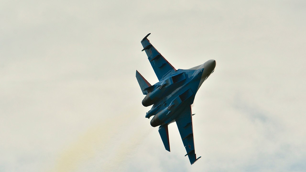 Экипаж Су-34 настиг бежавших из Красного Лимана боевиков